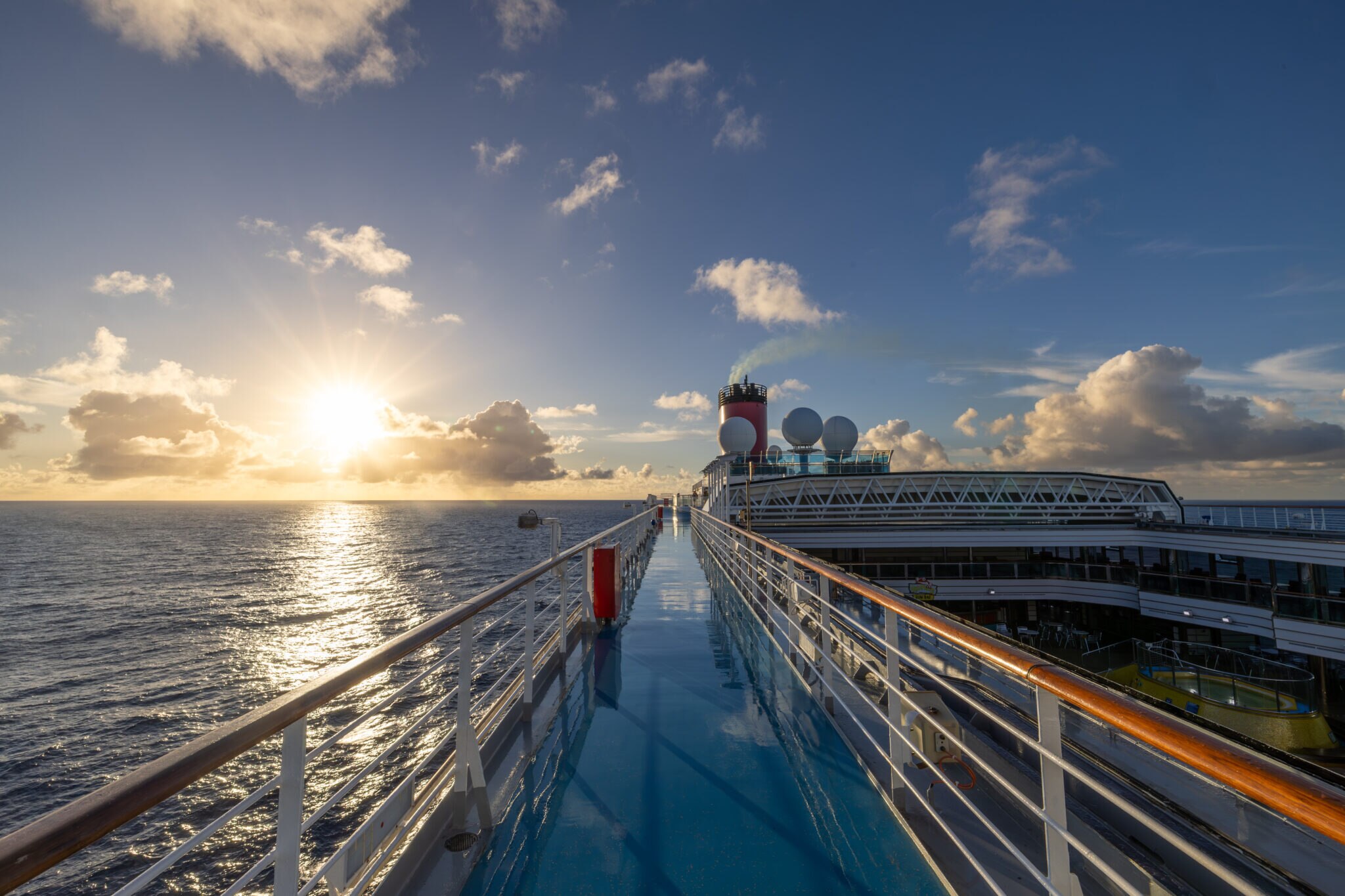Short Cruises Getaway | Behind the Seas | Carnival